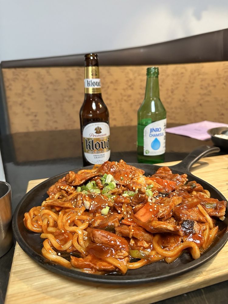 HANJAN POCHA - Updated March 2025 - 52 Photos & 22 Reviews - 106 S 1st ...