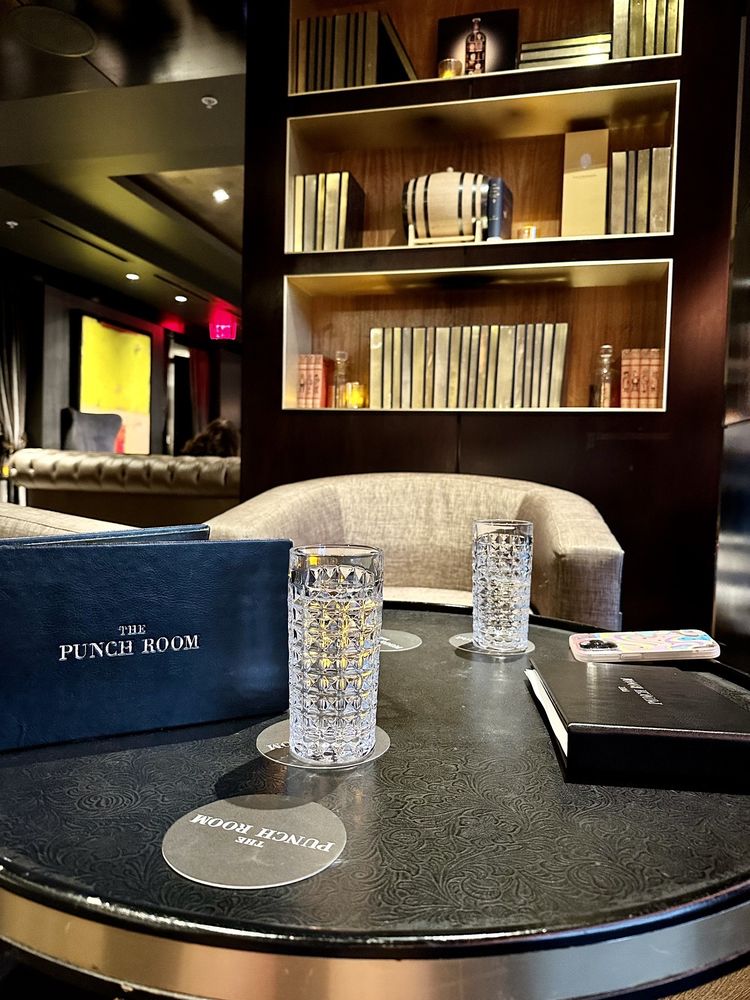 THE PUNCH ROOM - Updated January 2025 - 186 Photos & 94 Reviews - 201 E ...