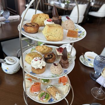 AMAR - Updated December 2025 - 164 Photos & 46 Reviews - 40 Trinity Pl ...