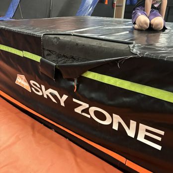 SKY ZONE TRAMPOLINE PARK - Updated December 2025 - 243 Photos & 574 ...