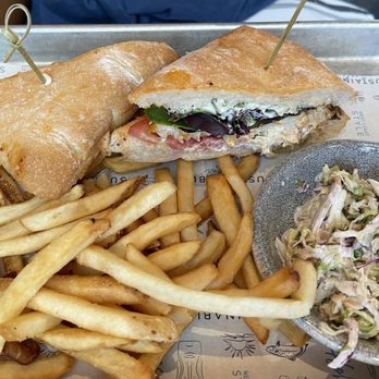 PACIFIC CATCH - Updated July 2024 - 2517 Photos & 1383 Reviews - 5251 ...