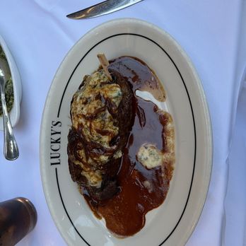LUCKYS STEAKHOUSE - Updated December 2024 - 591 Photos & 511 Reviews - 1279 Coast Village Rd ...