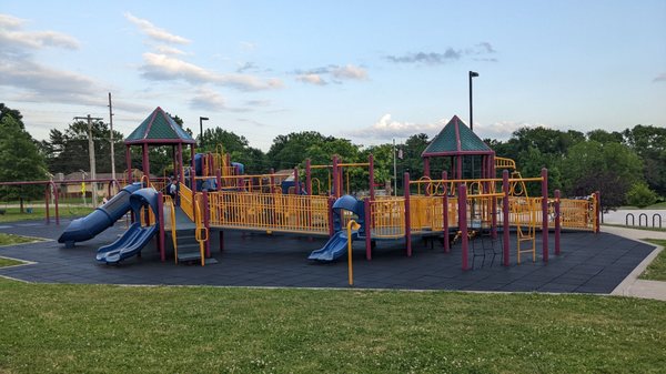 DAN KINNEY PARK - Updated December 2025 - 2701 S Blackman Rd ...