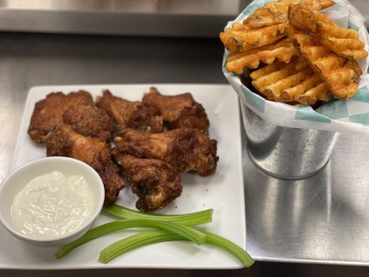 HOUSE OF DUTCH POT - Updated June 2024 - 704 Photos & 508 Reviews ...