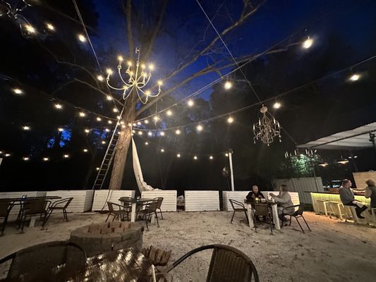 LOST ISLE - 37 Photos - 3338 Maybank Hwy, Johns Island, South Carolina ...