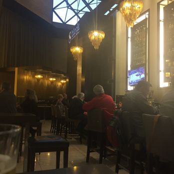 8 BLOCK KITCHEN & BAR - Updated July 2024 - 94 Photos & 60 Reviews ...