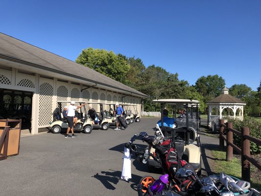 BRAMBLETON REGIONAL PARK GOLF COURSE - Updated July 2024 - 19 Photos ...