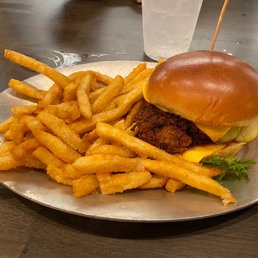 HOUSE OF ‘QUE - Updated October 2024 - 189 Photos & 95 Reviews - 1 ...