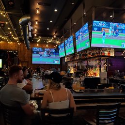 POUR BEHAVIOR - Updated January 2025 - 599 Photos & 601 Reviews - 2211 ...