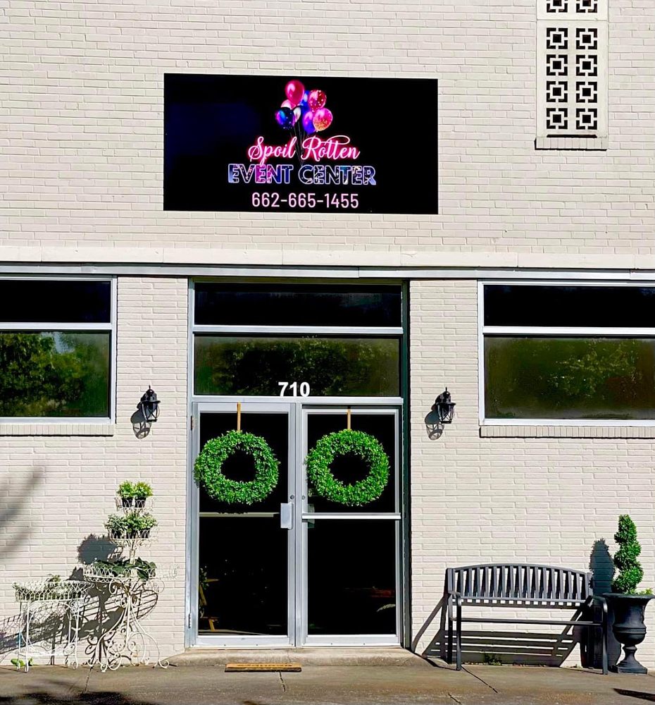 SPOIL ROTTEN EVENT CENTER - Request a Quote - 13 Photos - 710 N ...