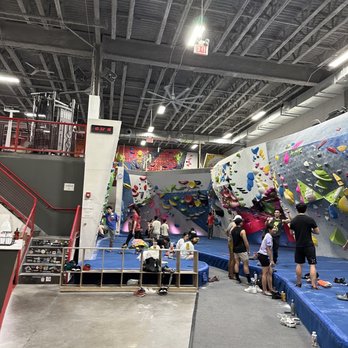 MOVEMENT LIC - Updated September 2025 - 683 Photos & 202 Reviews - 11 ...