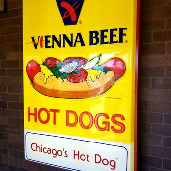 VIENNA BEEF FACTORY STORE AND DELI - CLOSED - Updated October 2025 ...