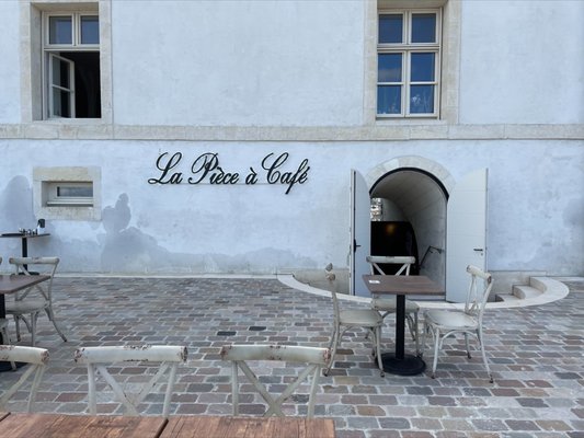 LA PIÈCE À CAFÉ - 17 Photos - 12 quai aux vivres, Rochefort, Charente ...