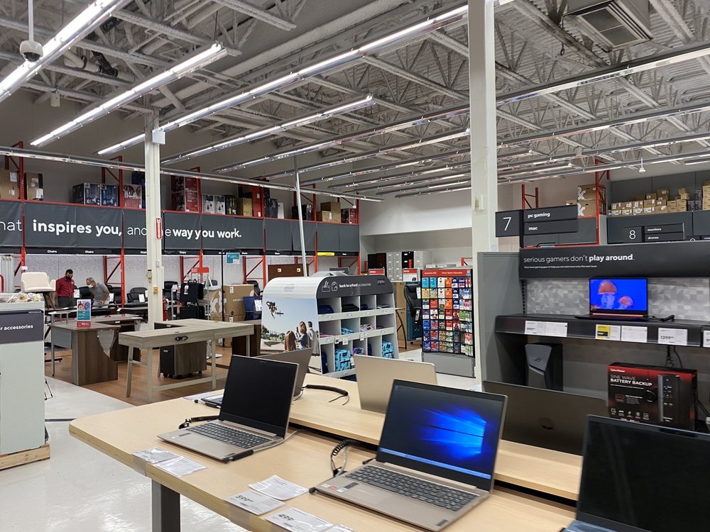 STAPLES - Updated December 2024 - 11 Photos - 7337 120 St, Delta ...