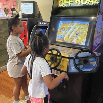 TRANSMISSION ARCADE - Updated February 2025 - 97 Photos & 55 Reviews - 1712 Main St, Columbia ...