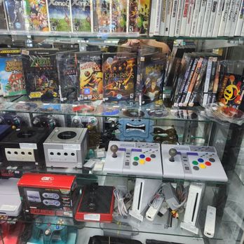 GRAHAM GAMES - Updated December 2025 - 44 Photos - 22007 Meridian Ave E ...