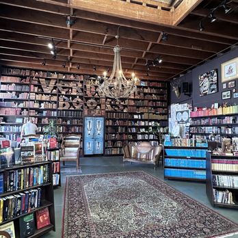 VERBATIM BOOKS - 503 Photos & 229 Reviews - 3793 30th St, San Diego ...