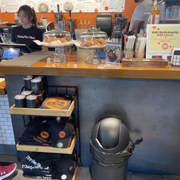 32 SHEA - Updated November 2024 - 717 Photos & 1093 Reviews - 10626 N ...