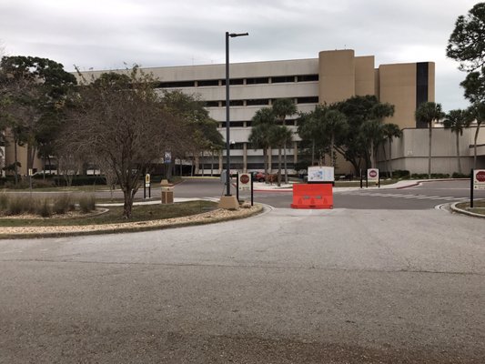 BAY PINES VA MEDICAL CENTER - Updated October 2025 - 42 Photos & 64 ...