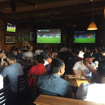 SPRINGBOK BAR & GRILL - Updated April 2024 - 387 Photos & 762 Reviews ...