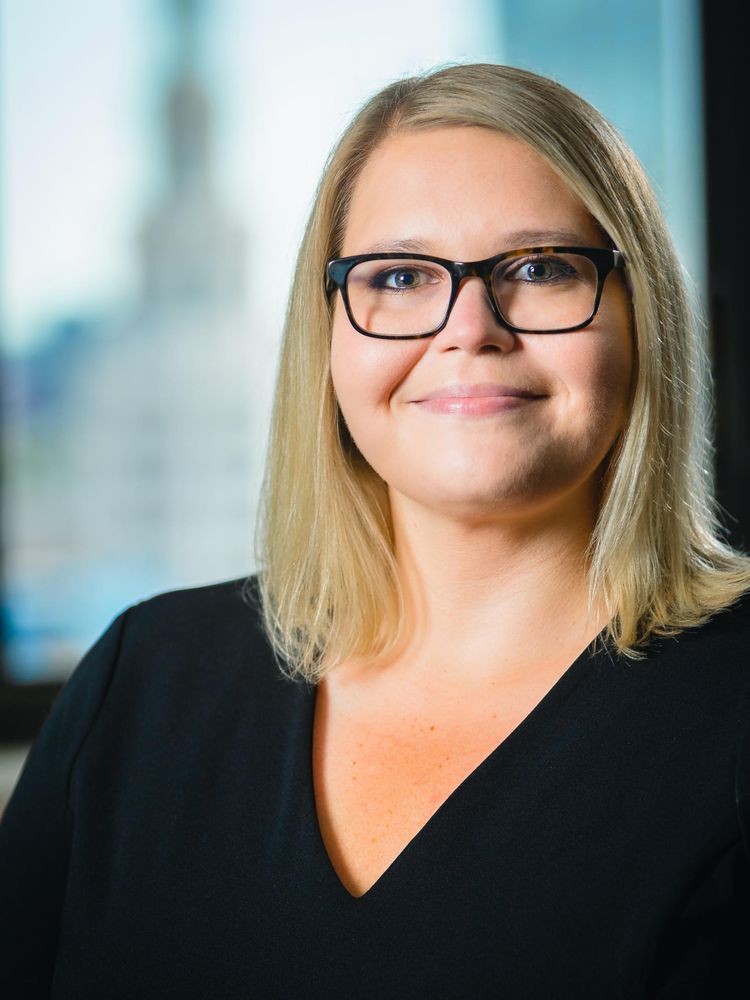 LIPSITZ, PONTERIO & COMERFORD - Updated November 2025 - 20 Photos - 424 ...