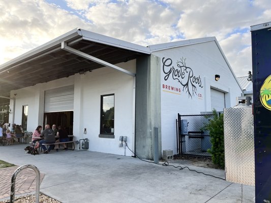 GROVE ROOTS BREWING CO - Updated December 2025 - 196 Photos & 116 ...
