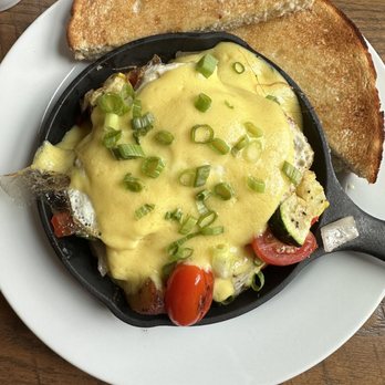 CEDAR STREET CAFÉ - Updated June 2024 - 103 Photos & 93 Reviews - 420 ...