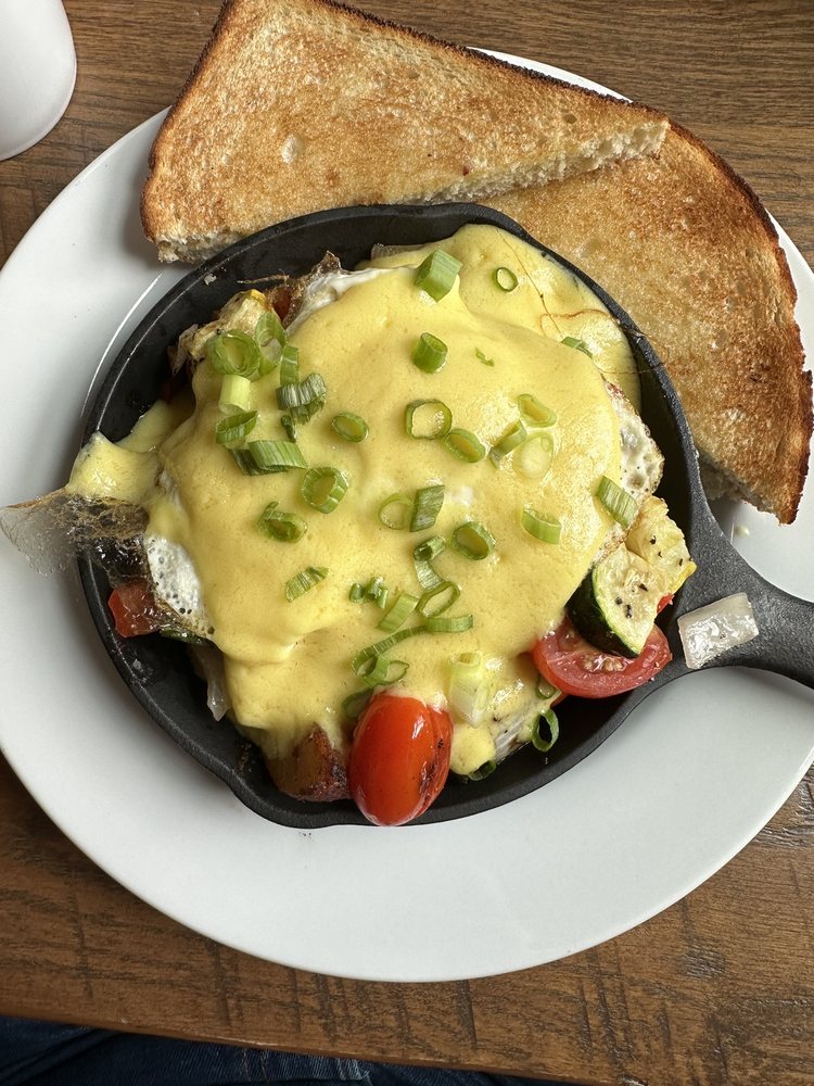 CEDAR STREET CAFÉ - Updated November 2024 - 104 Photos & 100 Reviews ...