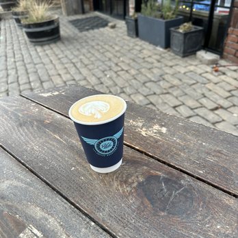HUB COFFEE ROASTERS - Updated June 2024 - 709 Photos & 522 Reviews ...