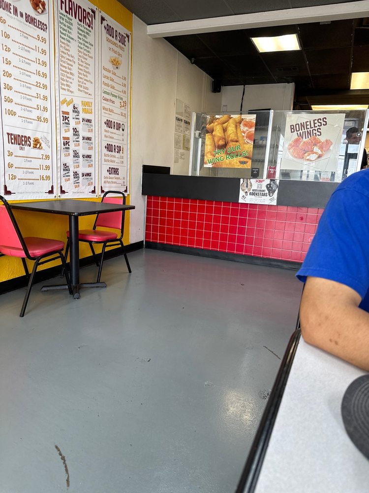 WINGS WORLD - Updated January 2026 - 1050 N Westmoreland, Dallas, Texas ...