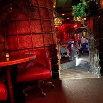 THE ALIBI TIKI LOUNGE - 418 Photos & 533 Reviews - 4024 N Interstate ...