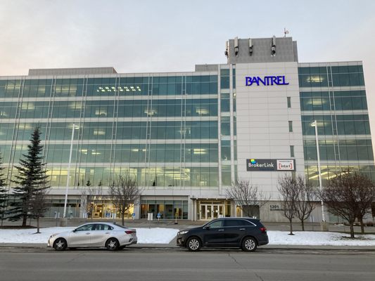 BROKERLINK - Updated December 2025 - 10 Photos - 100-1201 Glenmore ...