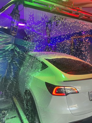 SPLASH CAR WASH - Updated December 2025 - 30 Photos & 63 Reviews - 2110 ...