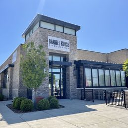 BARREL HOUSE KITCHEN & BAR - Updated December 2025 - 98 Photos & 93 ...