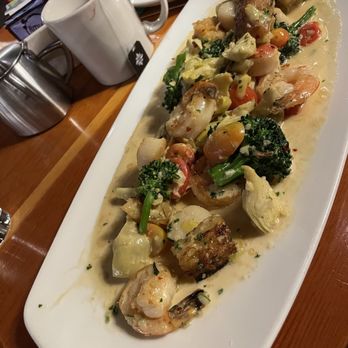 WILDFIN AMERICAN GRILL - BEAVERTON - Updated January 2025 - 608 Photos ...