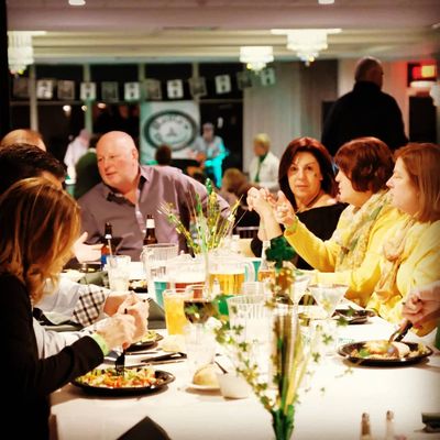 SANDY RUN COUNTRY CLUB - Updated October 2025 - 18 Photos - 200 Valley ...