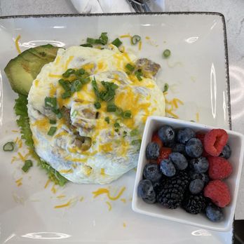 THE BRUNCH DISTRICT - Updated April 2024 - 96 Photos & 46 Reviews ...