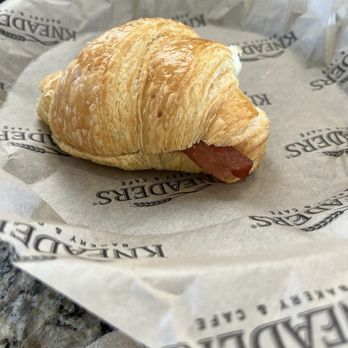 KNEADERS BAKERY & CAFE - Updated December 2025 - 84 Photos & 166 ...