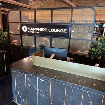 CHASE SAPPHIRE RESERVE LOUNGE - Updated July 2025 - 131 Photos & 34 ...