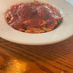 SWEET BASIL - Updated August 2025 - 46 Photos & 100 Reviews - 3 Clinton ...