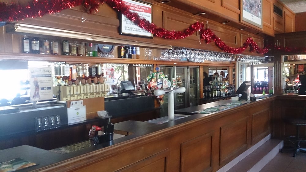 BRIDGEWAY HOTEL - Updated December 2024 - 18 Bridge Rd, Pooraka South ...