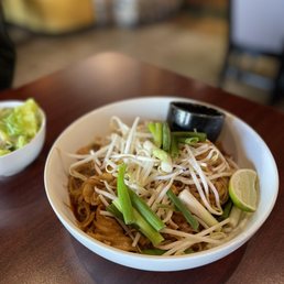 SAWADEE UTAH - Updated July 2024 - 514 Photos & 758 Reviews - 754 E S ...