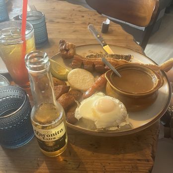 PARVA COLOMBIAN BAKERY & RESTAURANT - Updated July 2024 - 66 Photos ...