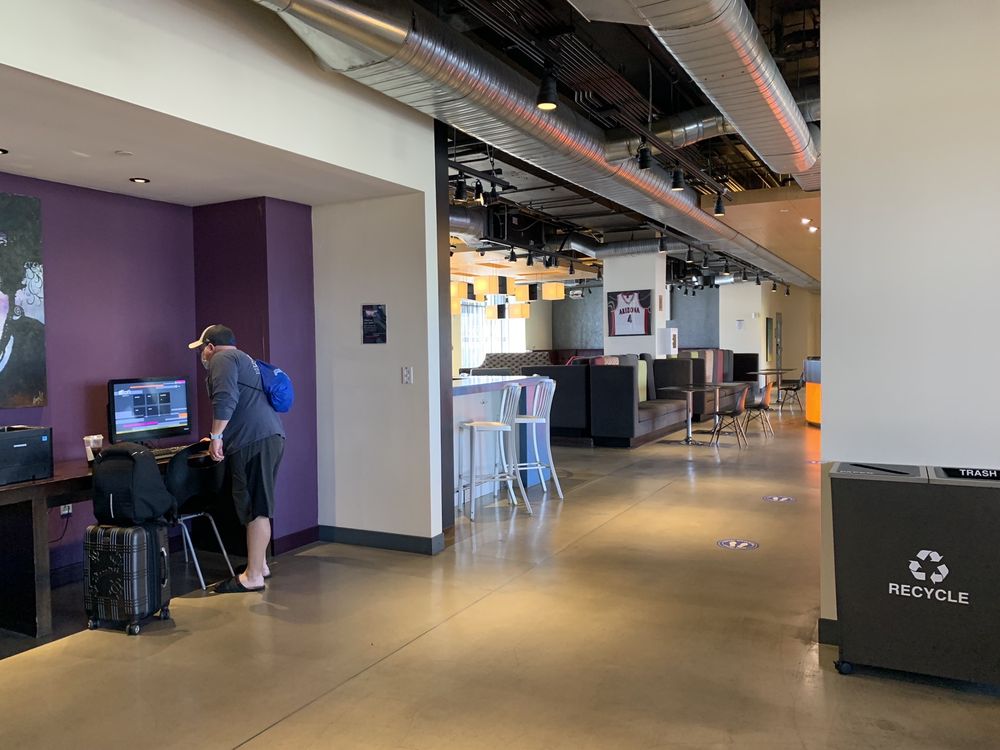 ALOFT TUCSON UNIVERSITY - 232 Photos & 161 Reviews - 1900 East Speedway ...