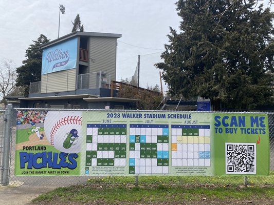 LENTS PARK - Updated October 2025 - 40 Photos & 25 Reviews - SE 92nd ...