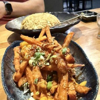 AKI SUSHI AND RAMEN - Updated December 2025 - 195 Photos & 57 Reviews ...