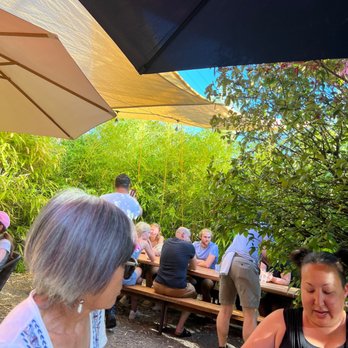 ZENBU LOUNGE - Updated June 2024 - 114 Photos & 109 Reviews - 8609 SE ...