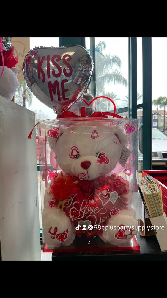 98 CENT PLUS PARTY SUPPLY STORE - 11 Photos - 2709 Westminster Ave ...