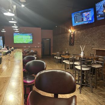 JOLLOF AFRO CARIBBEAN LOUNGE - Updated May 2026 - 15 Photos & 10 ...
