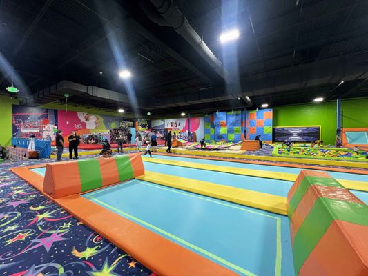 FUN MAX - Updated January 2026 - 22 Photos - 1404 Rte 9, Wappingers ...